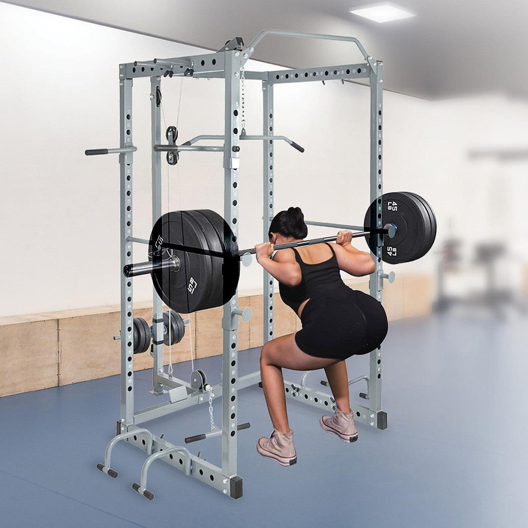 Lat Pulldown Machine: Benefits, Form, and Grip Variations Guide